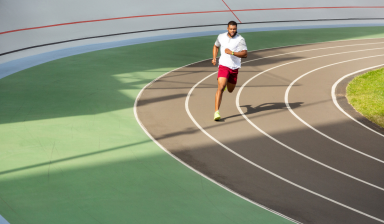 12 Best Track Workouts for Middle-Distance Runners - Running Chics